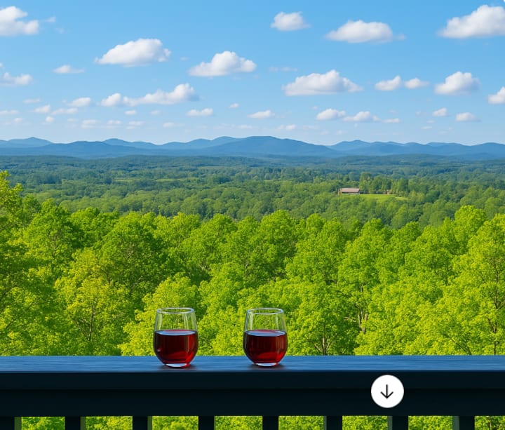 Fenced Yard • Hot Tub •  Views,firepit, Great Loc - Blue Ridge, GA