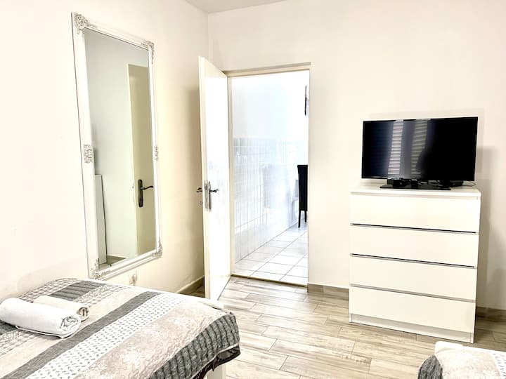 One Bedroom Apartment Monica With Garden View - Dubrovnik