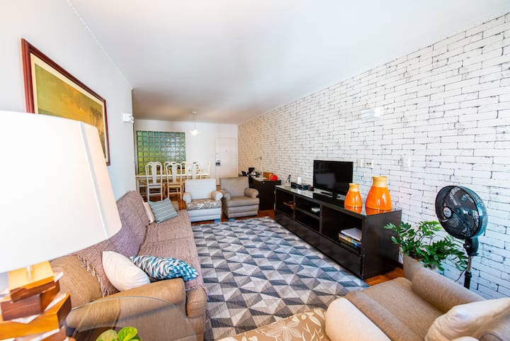 Quiet,modern,comfortable,in Heart Of Paulista Ave - Paraíso