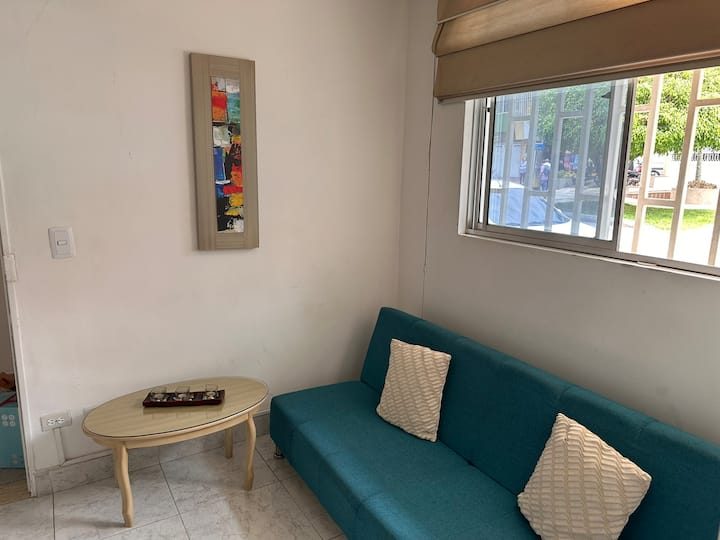 Primer Piso Sin Escalas En Estadio - Medellín