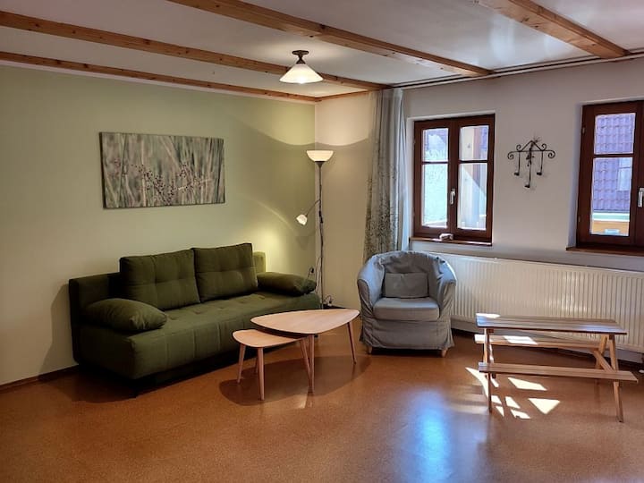 1 Ferienwohnung Obergeschoss Mit üBerdachtem Südbalkon (Biolandhof Röttenbacher) - Gunzenhausen