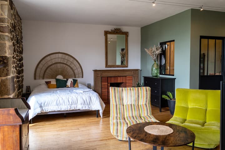 Superbe Studio Au Sein D'un Manoir De 1696 - Côtes-d’Armor