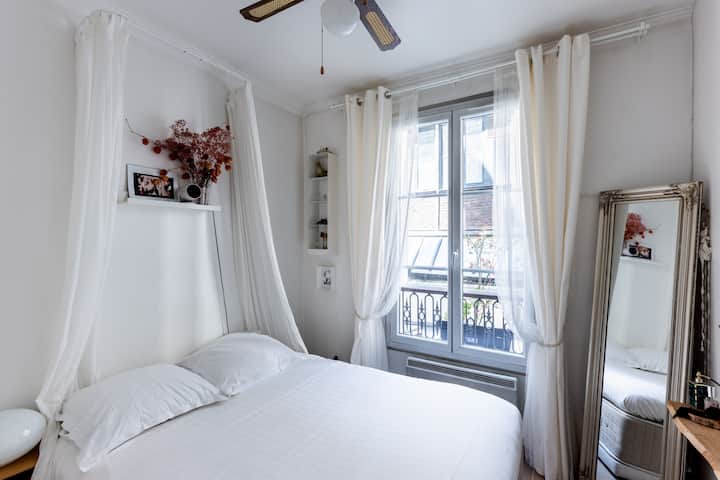 Nid Douillet Au Cœur Du Canal Saint-martin - Gare de l'Est - Paris