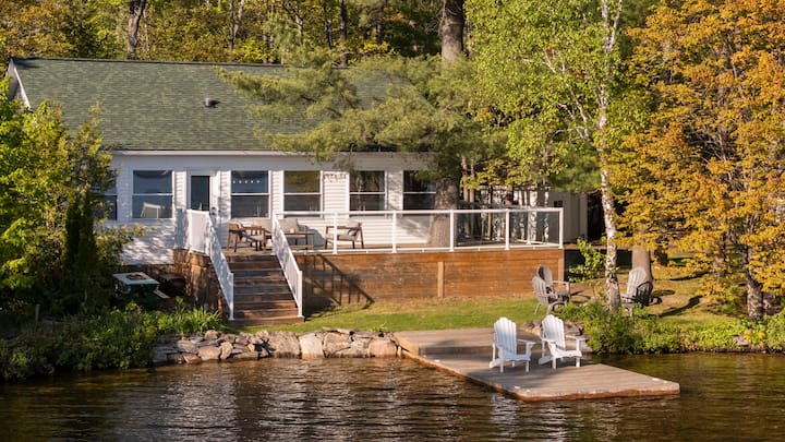Sunny, Sandy, Waterfront Cottage On Gull Lake - Bracebridge