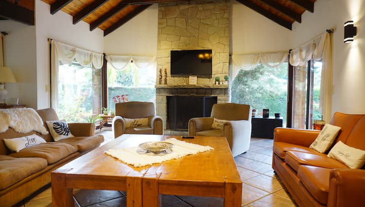 Hermosa Casa En San Carlos De Bariloche - San Carlos de Bariloche