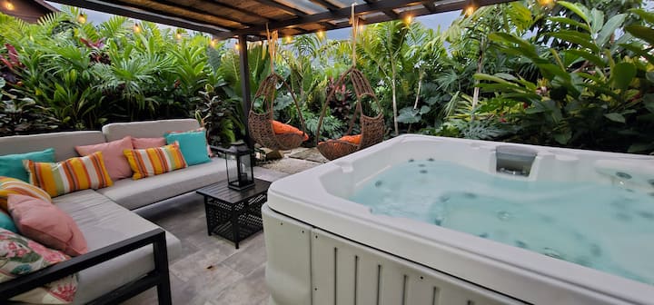 Resilience Vacation House - La Fortuna