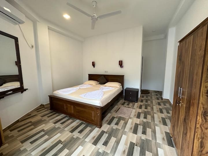 Siyon Yula Superior Room - Hikkaduwa