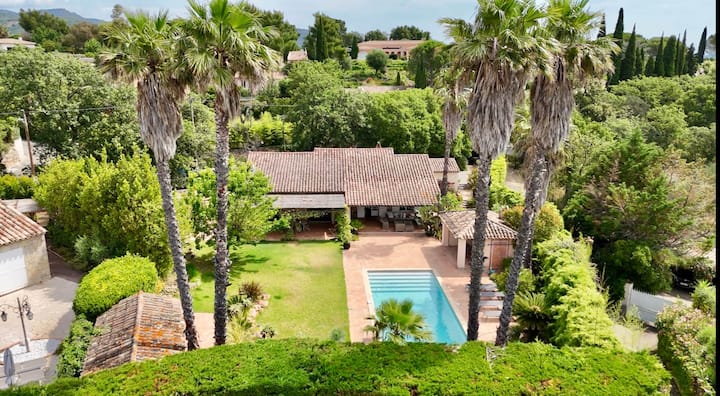Grimaud-villa Wiosna-golfe Sttropez - Grimaud