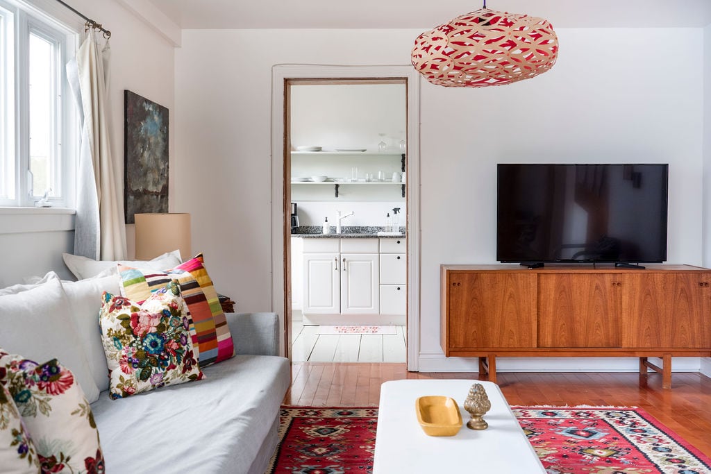 The Harrison Loft | Steps to Picton - Guest suites for Rent in Prince ...