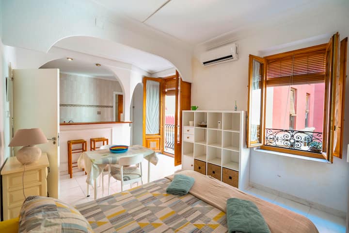 Mini-loft Serranos In The Heart Of The Old Town - La Torre