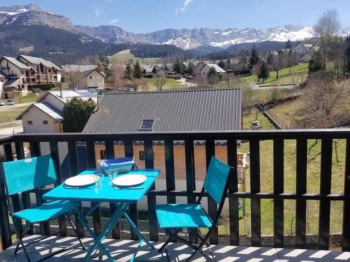 Beau T3 -50 M2- Superbe Vue Montagne. - Méaudre