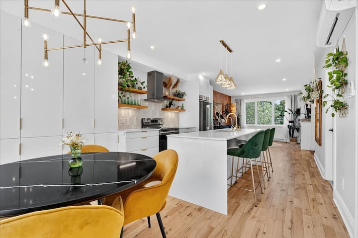 Available Nov-april 3 Bedrooms, Parking, Riverview - Montreal