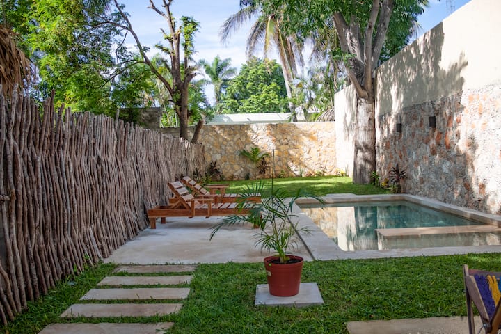 Casa úNica En Mérida, Piscina Y Jardín Excepcional - Mérida