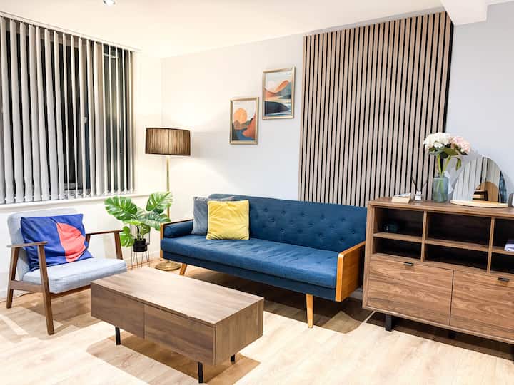 Spacious City Center 2br/2ba, 15mins To Co-op Live - Manchester