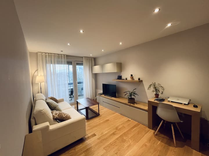 Private Bedroom In Perfect Location - San Sebastián
