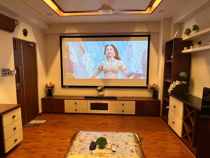 Atlas Homestays 1bhk Penthouse Jacuzzi Hometheater - Hyderabad