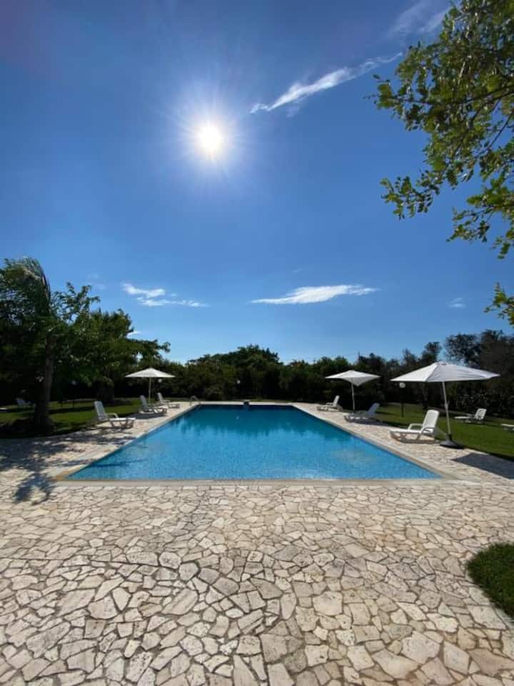 Villa Paradiso Con Piscina - Oria