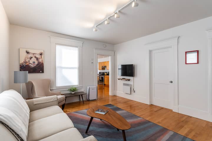 Quiet, Eco-modern Apartment With Parking And Decks - Portland, ME