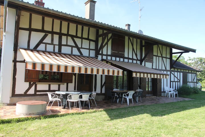 Grande Maison Champenoise Pour 12 Personnes - Droyes