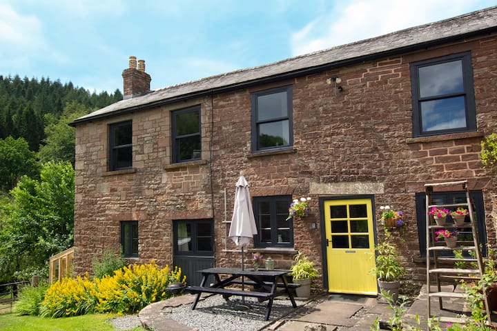 Old Tump House, Forest Of Dean - 포레스트 오브 딘