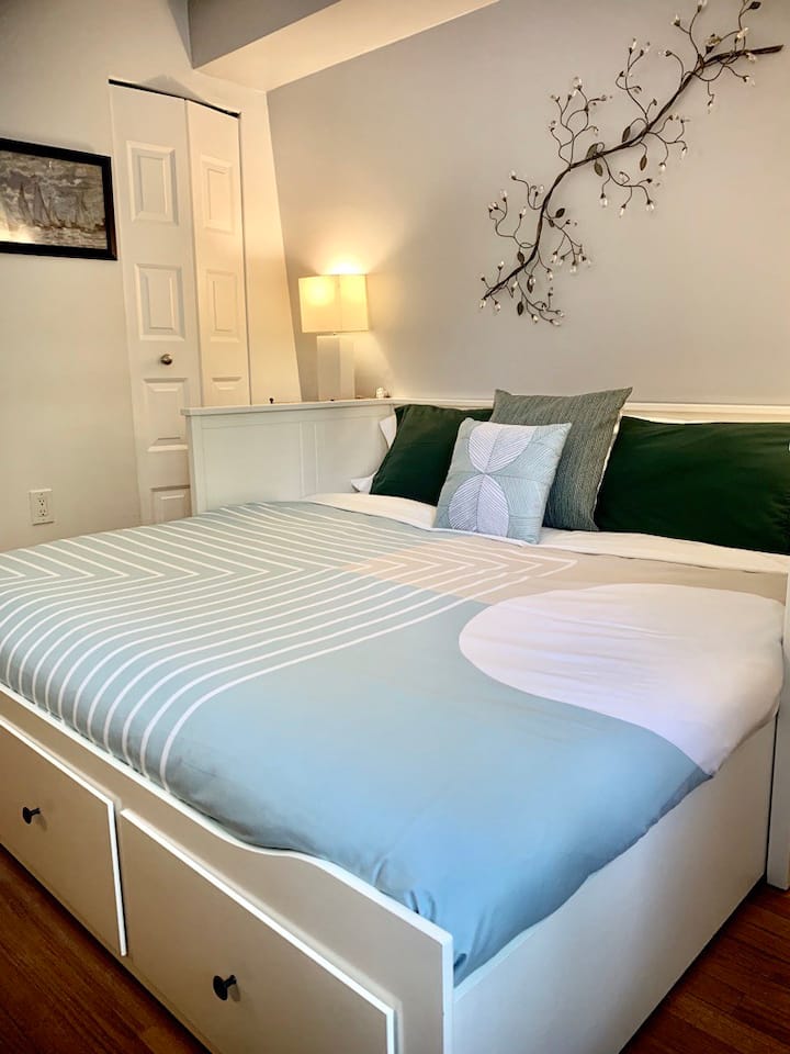 Long Stay: King; Bethesda/rockville, I270, #495 - Maryland