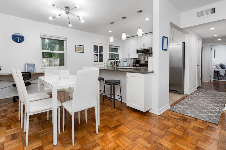 3 Bed Midcentury Modern By Duckpond Downtown! - Gainesville, FL