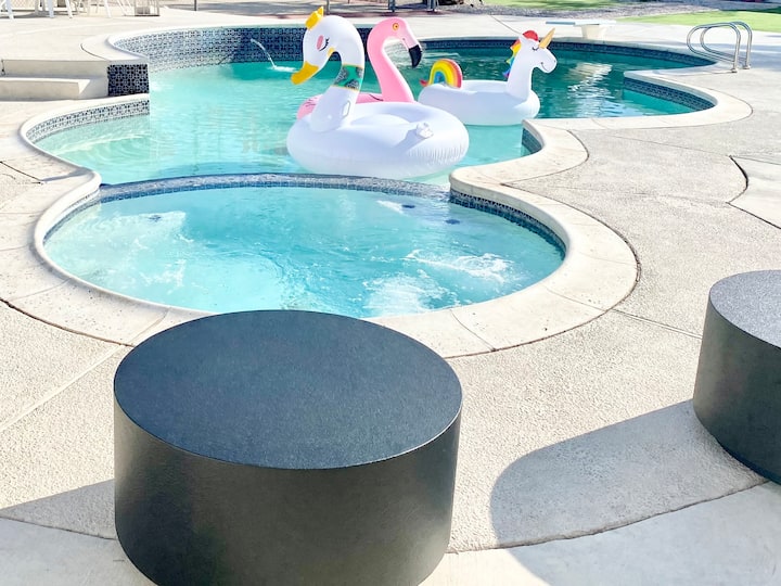 Gated*pool*spa*tennis*gym*golf*10 Min 2 Lv Strip - ラス・ベガス・ストリップ, NV