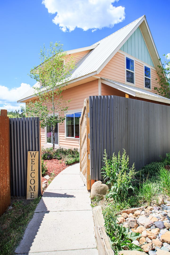 Hilltop Haus-epic Views, Walk To Town/hot Springs! - Pagosa Springs, CO