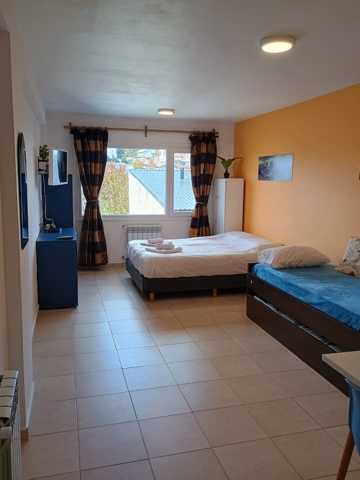 Departamento Céntrico. Cochera+wifi Superanfitrion - San Carlos de Bariloche