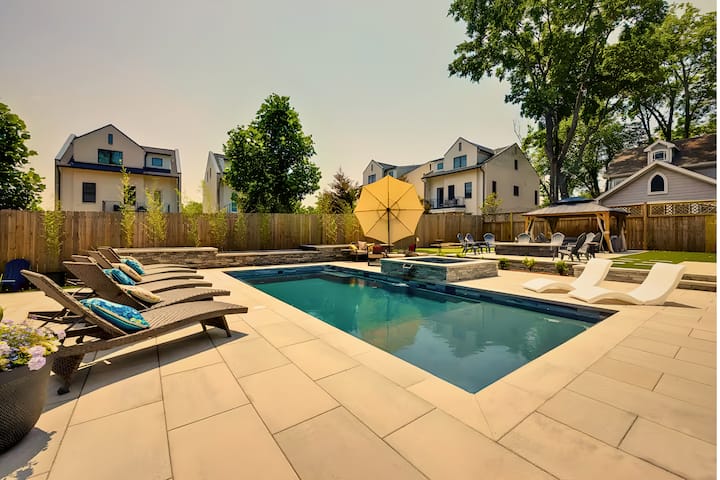 The Nashville Oasis | Ultimate Outdoor Escape - Nashville, TN