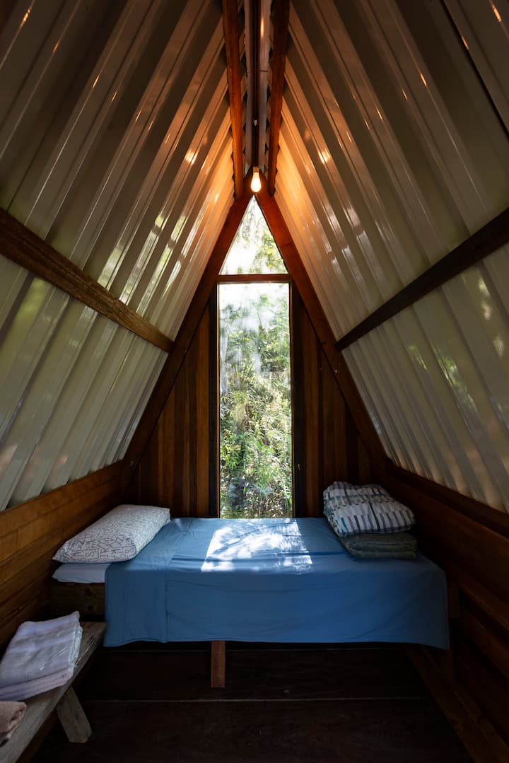 Aconchego Em Cabana Suspensa Maori. - Brazil