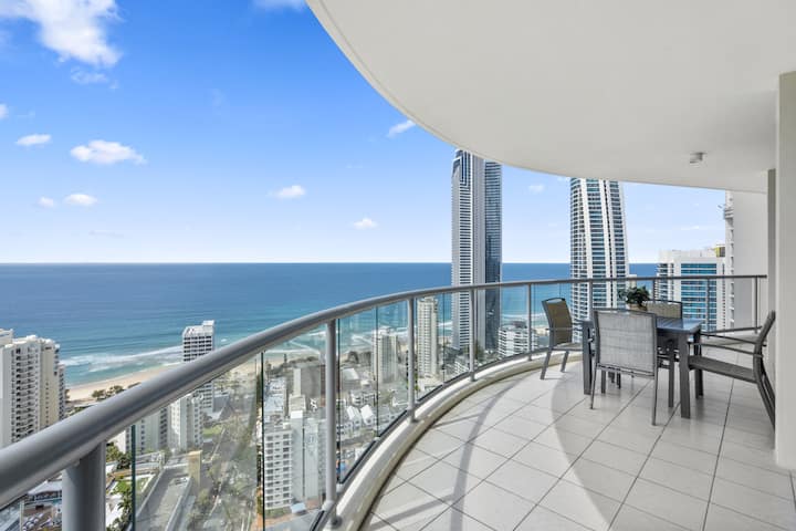 2 Bedroom Ocean View Unit At Chevron Renaissance - Surfers Paradise