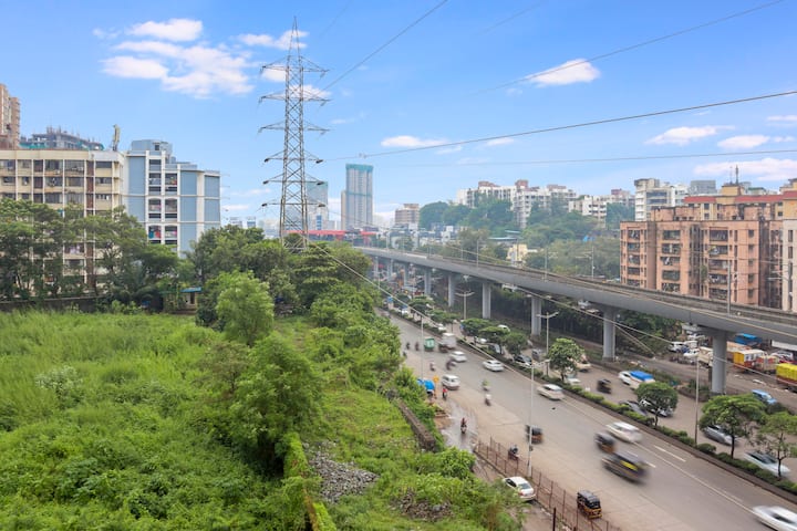 Splendid 2 Bed Apartment Near Nesco Goregaon - Mumbai