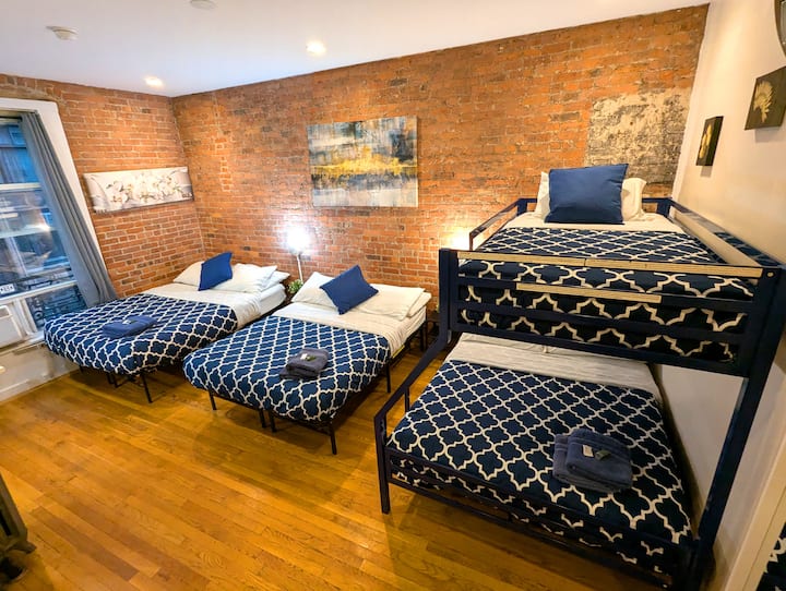 Clean / Comfy Family Studio With 3 Double Beds # 5 - Weehawken, NJ