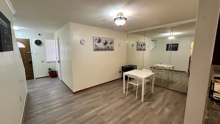 (R4)cozy Townhouse In The Bronx - The Bronx, NY