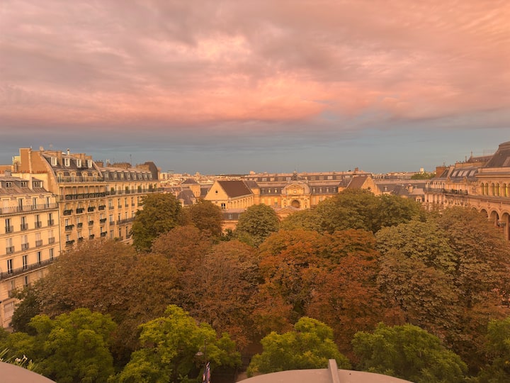 | Bright And Quiet Unique Design Central Paris | - Paris