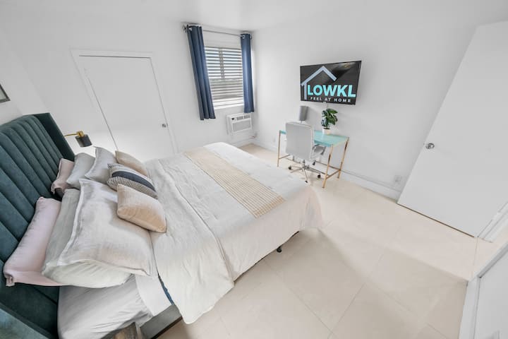 Lovely Apartment 1 Bd Apt- In The Center Of Miami - Coral Gables, FL