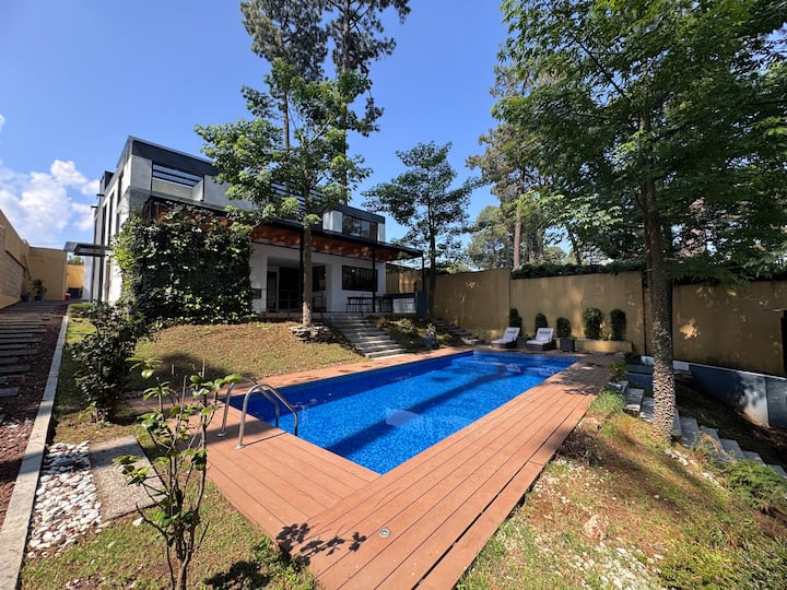 Deluxe Home At The Heart Of Avandaro - Valle de Bravo