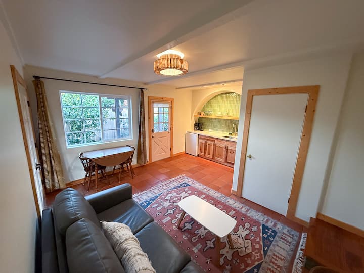 Cozy Casita: Private Guest Unit In Slo - San Luis Obispo, CA