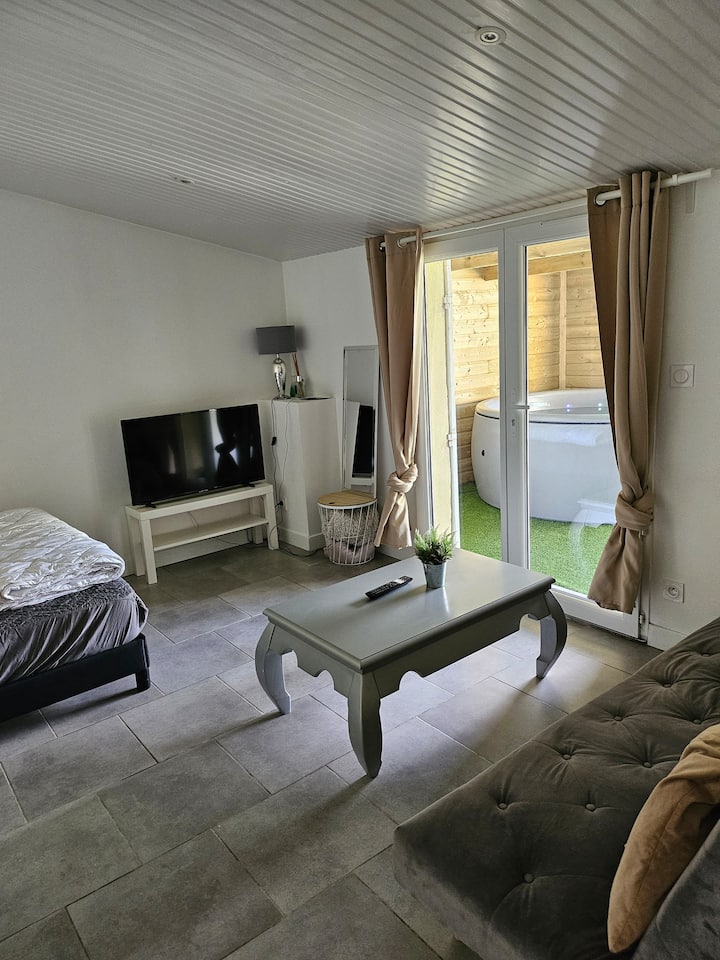 Adorable Guest House  Parking Gratuit Sur Place - Mérignac