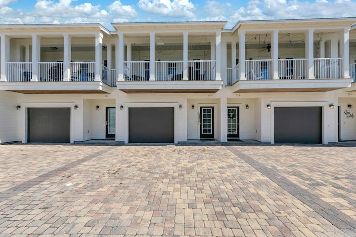 Family Beach Getaway | Heated Pool | Shop Destin - Destin, FL