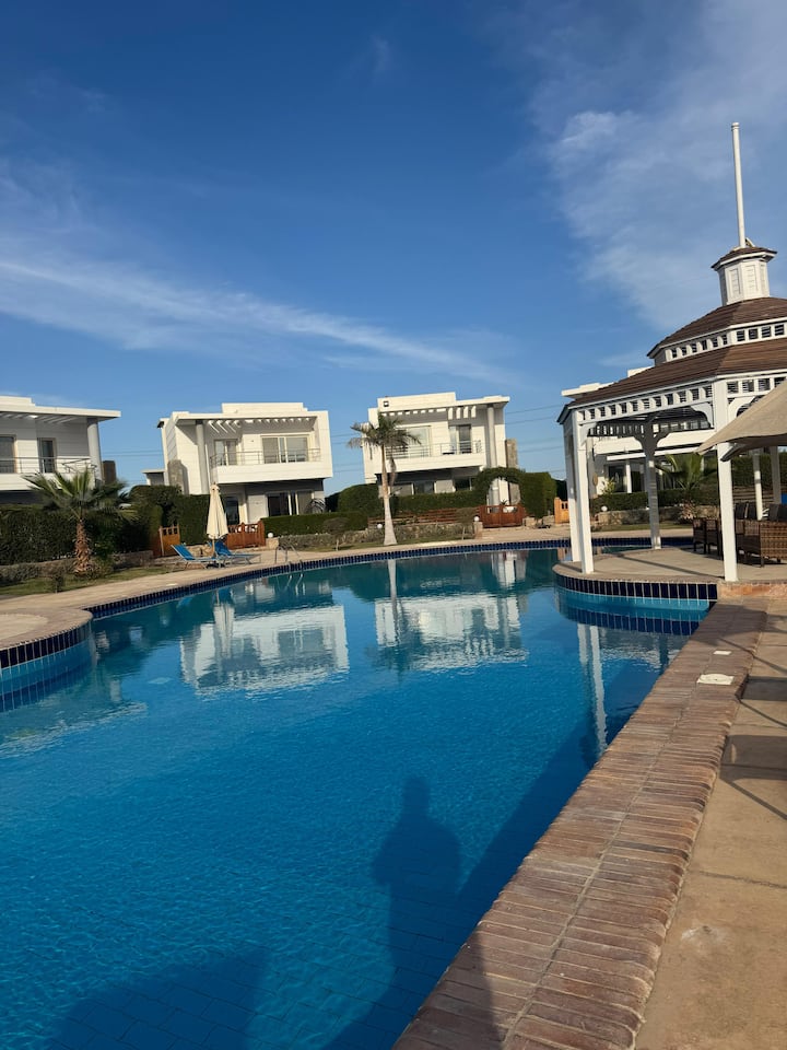 Cheerful 3 Bedrooms Villa In Hurghada - 후루가다