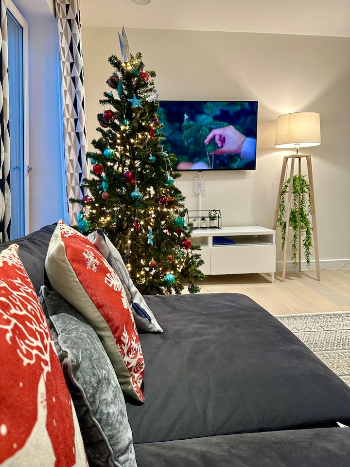 Seastar Stunning Townhouse, Parking, 5 Min - Beach - Newquay