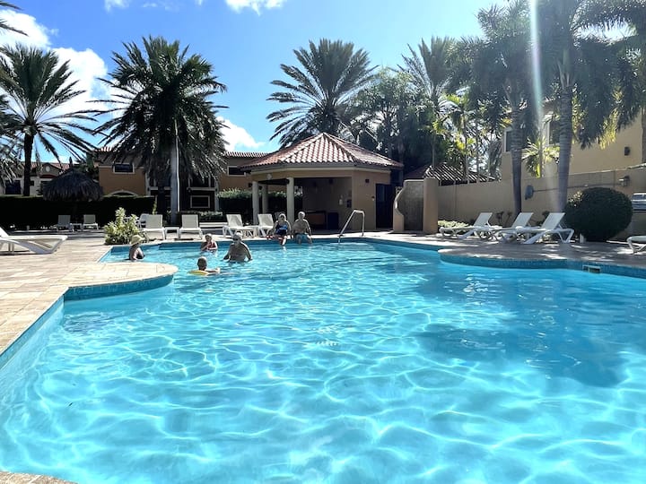Private Townhome In Gated Community-3 Pools-gym - Aruba