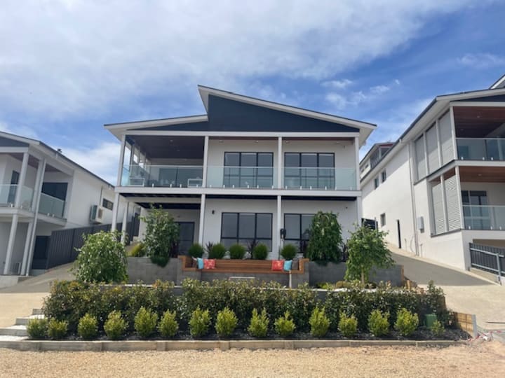 Seadaview - Luxury Views & Modern Comforts - Yankalilla