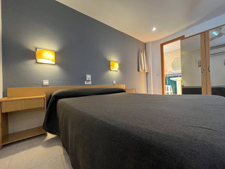 Double Room With Air Conditioning - Amer
