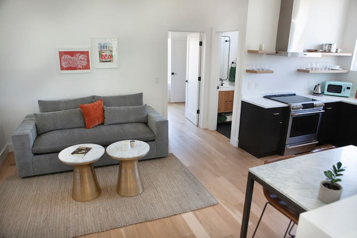 Modern 1 Bedroom Apt Next To Great Food & Drinks - SoundWaves at Gaylord Opryland, Nashville