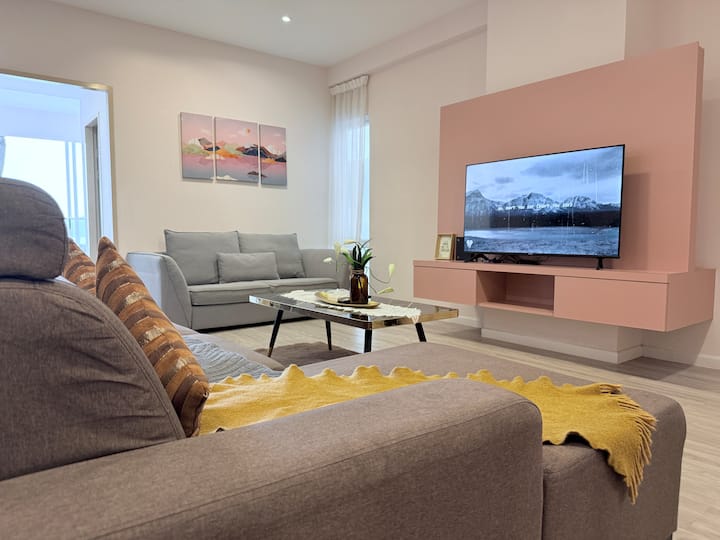 2bedroom Seaview+balcony/ Infinity Pool/ Arusuites - Kota Kinabalu