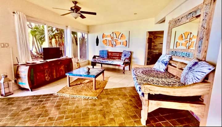 Beach House In Indonesian Style - Bocas del Toro Province