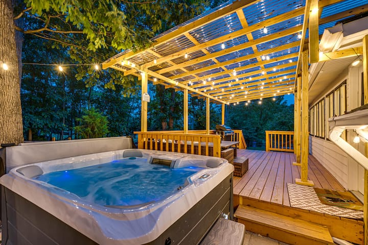 Mountain Escape: Hot Tub/hiking/game Room/firepit - Shenandoah, VA